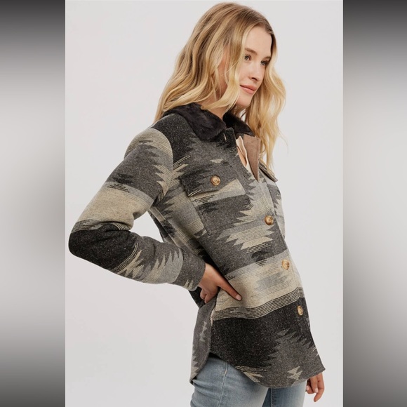 Mystree | Jackets & Coats | Aztec Shacket Faux Fur Collar Gray Charcoal ...